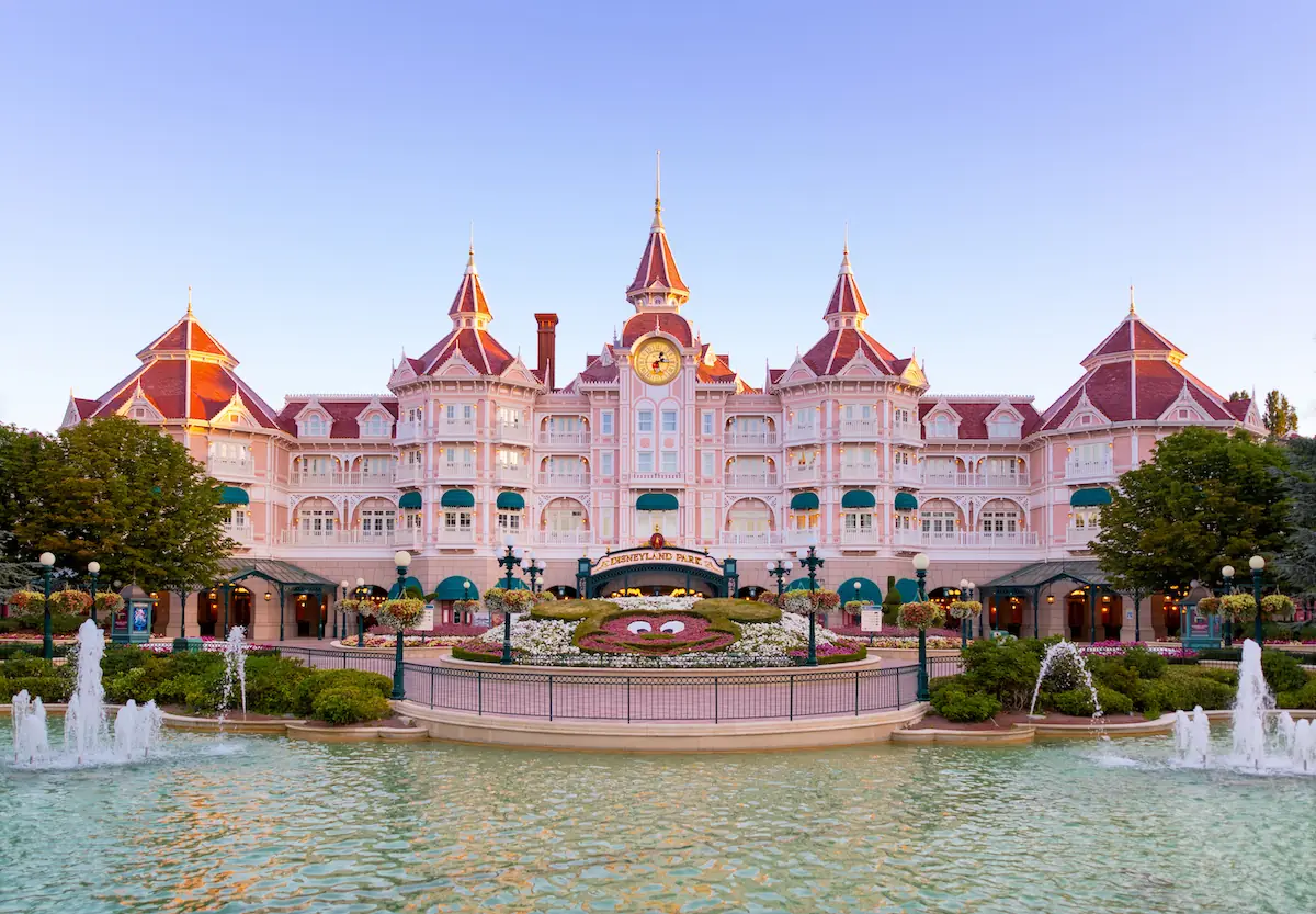 Disneyland Paris Crowd Calendar July 2026 | Magic Tips